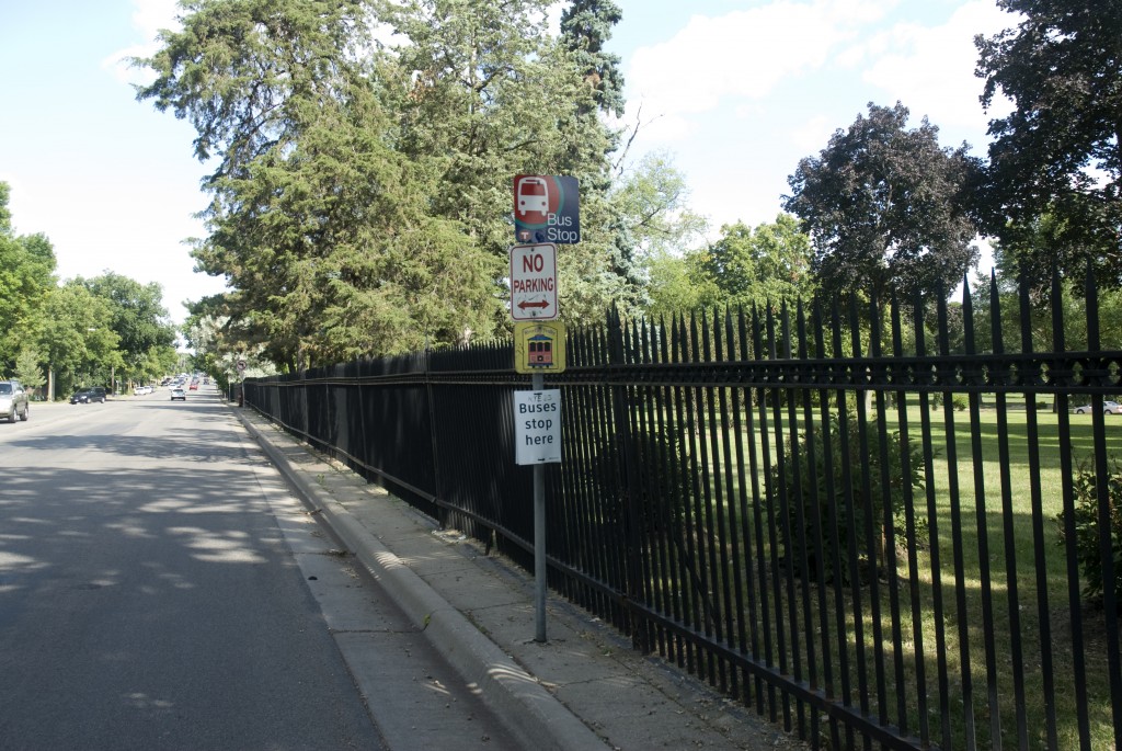 Friday Photo - Horrible Bus Stops Edition - Streets.mn