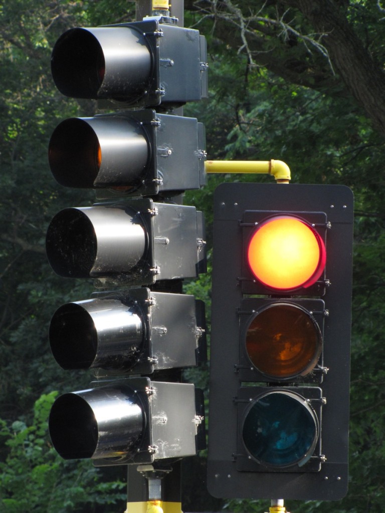 A Spotter's Guide to Traffic Signals: Part 2 - Streets.mn