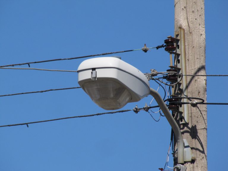 The Overhead Streetlights of the Local Streets Part 2: Clamshells and ...