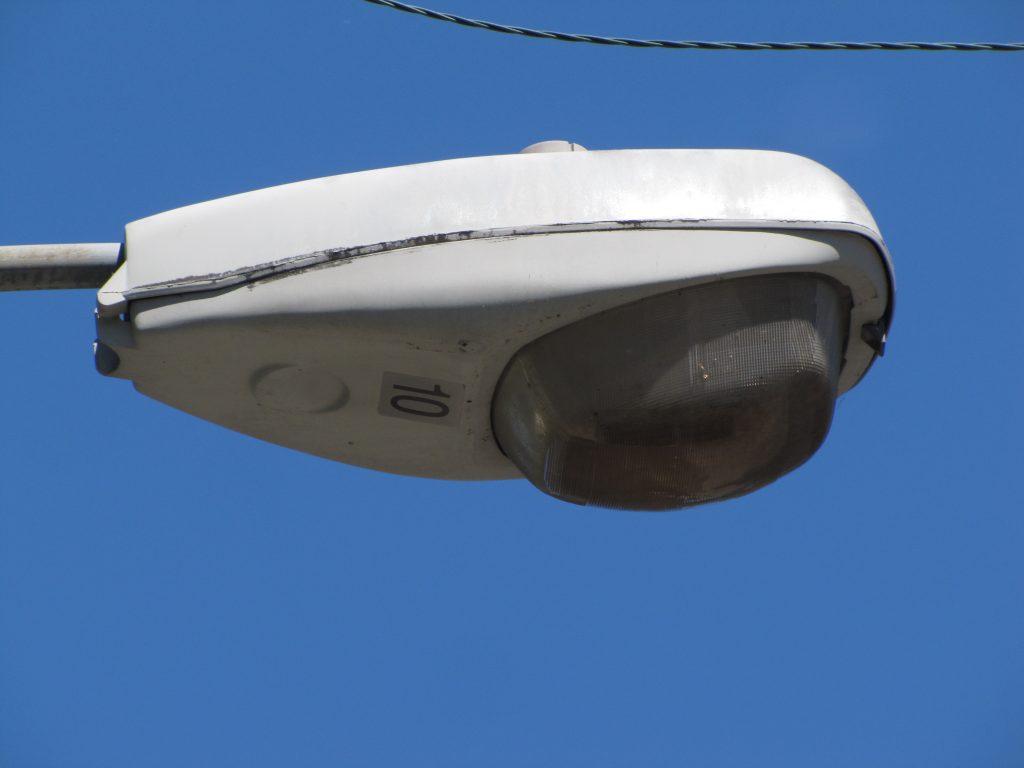 The Overhead Streetlights of the Local Streets Part 2: Clamshells and ...