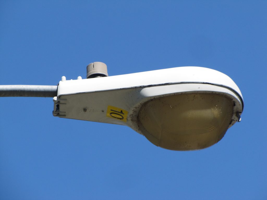 The Overhead Streetlights of the Local Streets Part 2: Clamshells and ...