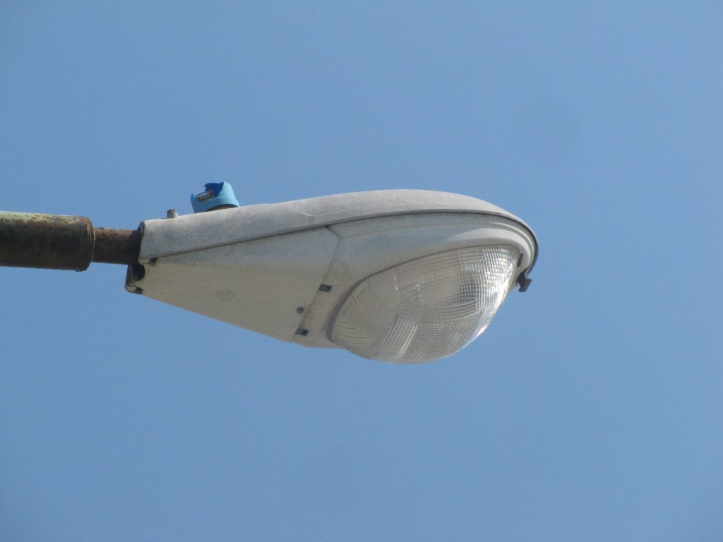 The Overhead Streetlights of the Local Streets Part 2: Clamshells and ...