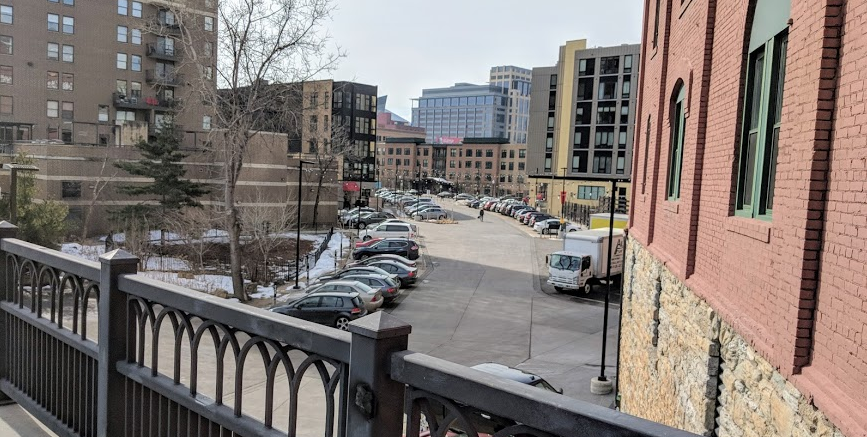 Walking West River Parkway - Streets.mn