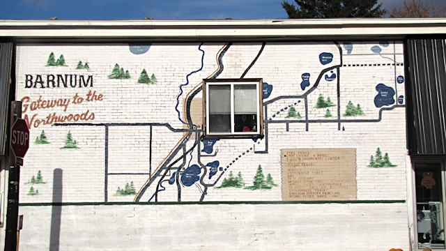 Along Old Highway 61 to Duluth, a Phototour: Part Three - Streets.mn