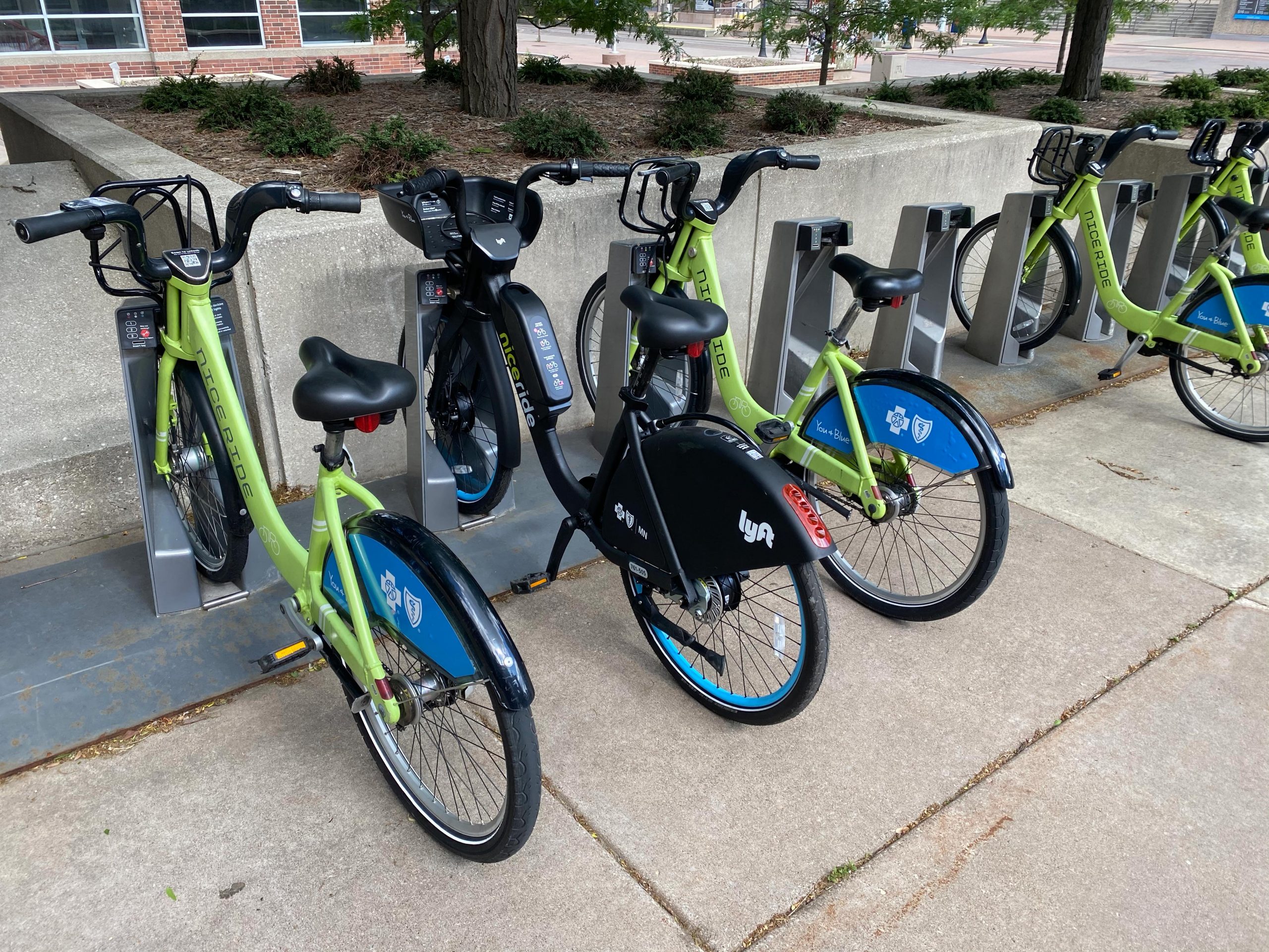 First Ride: Nice Ride and Lyft Introduce New Electric Bike for 2020 ...