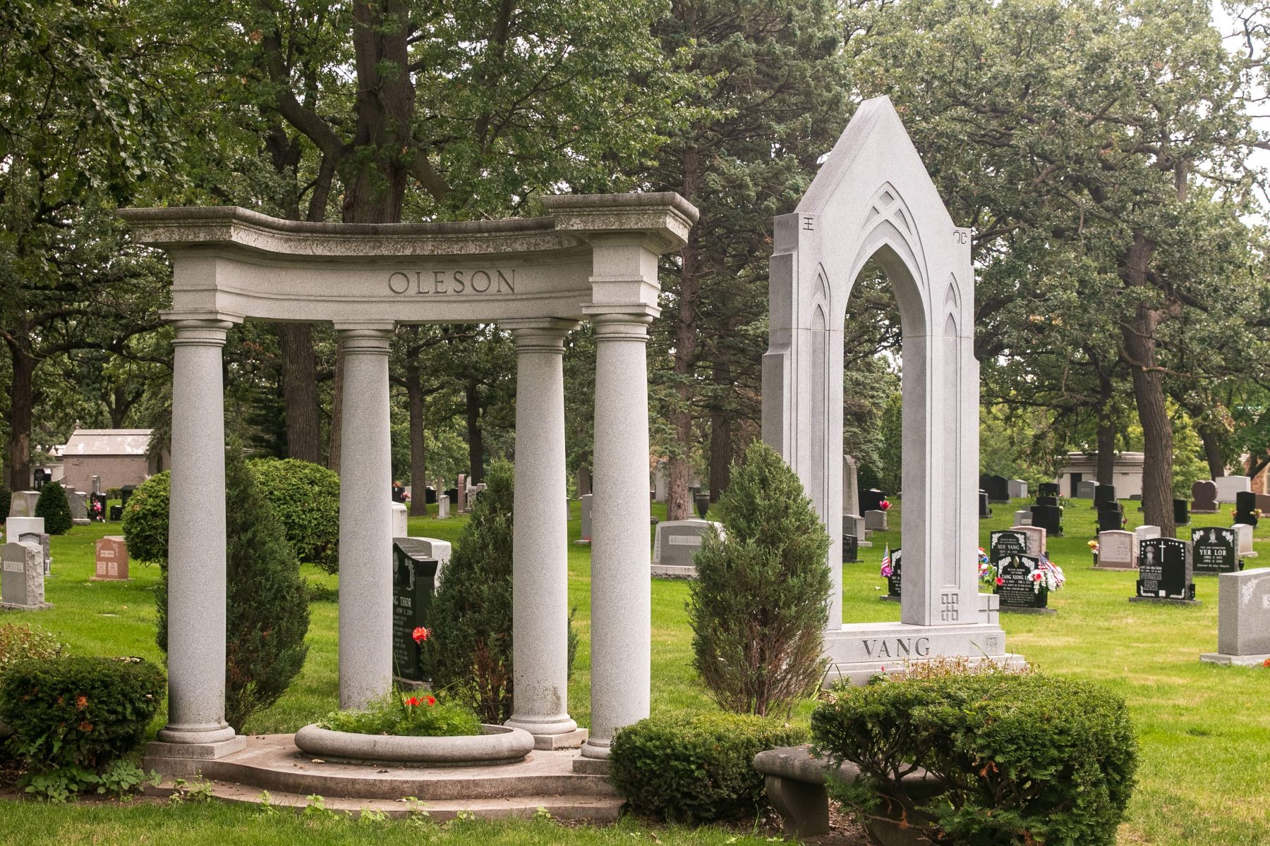 One Family's Fascinating History at Oakland Cemetery - Streets.mn