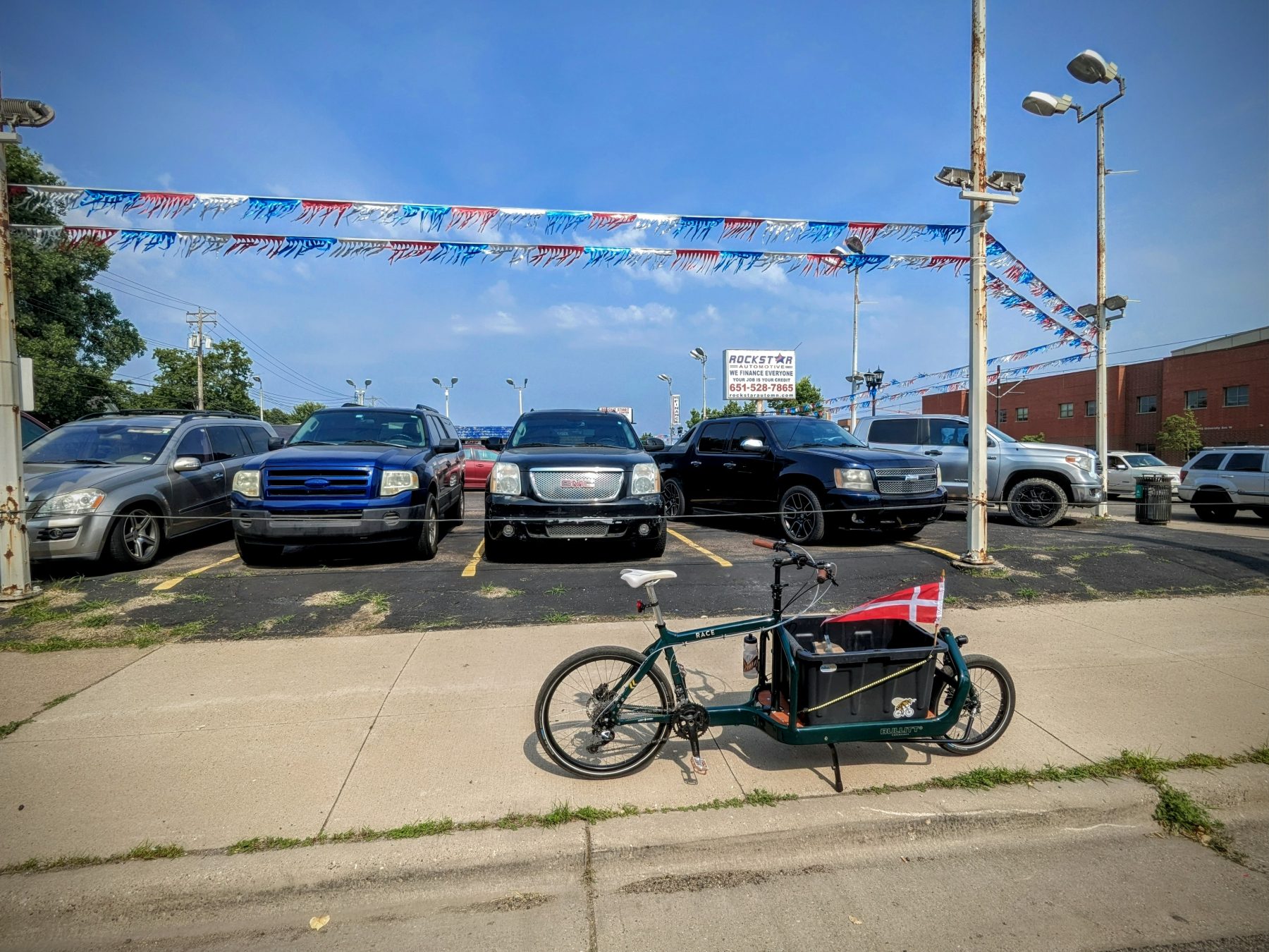 Minnesota Adopts the Safety Stop - Streets.mn